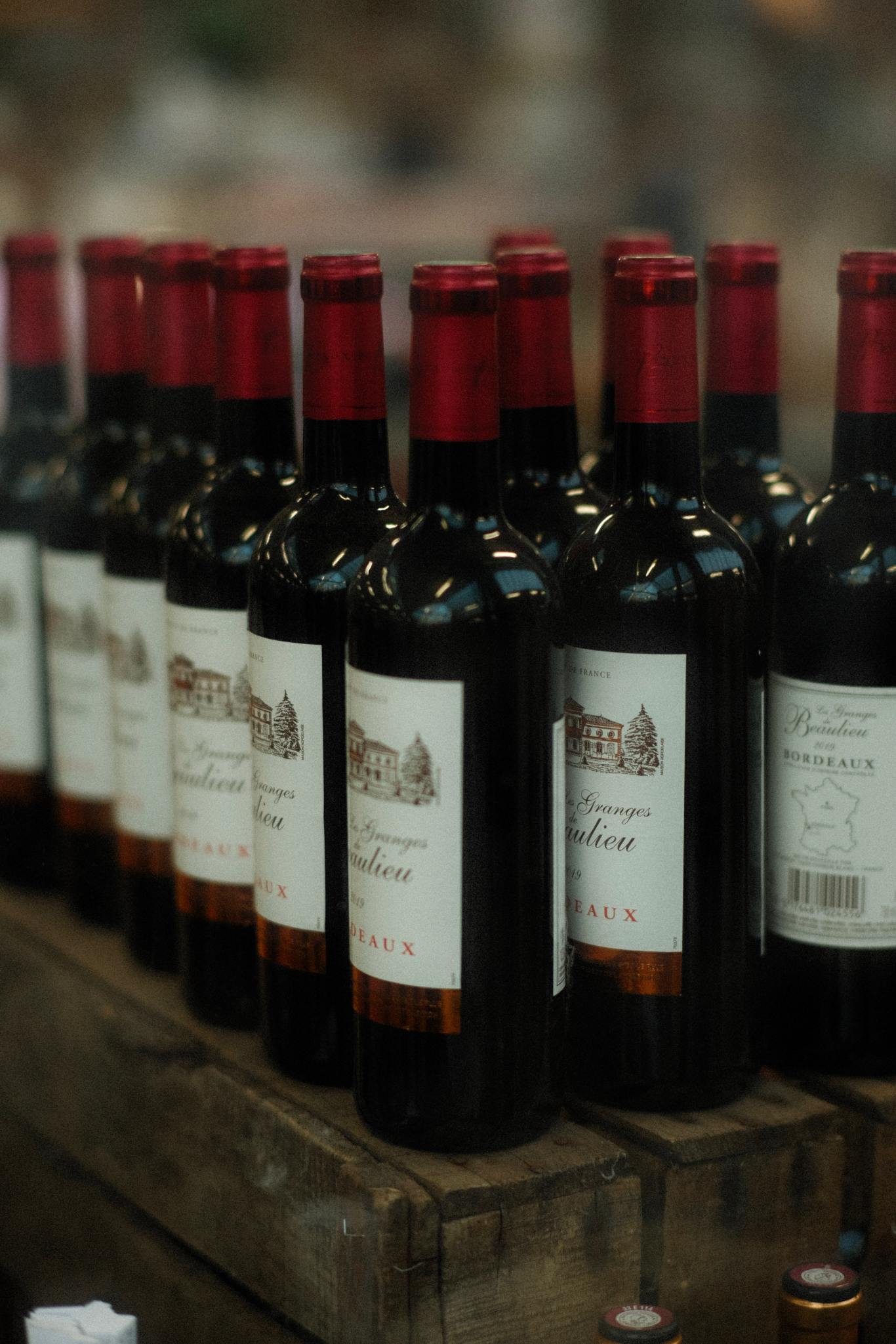 Uncorking the Secrets: How to Talk Wine Like a Pro – Farrah